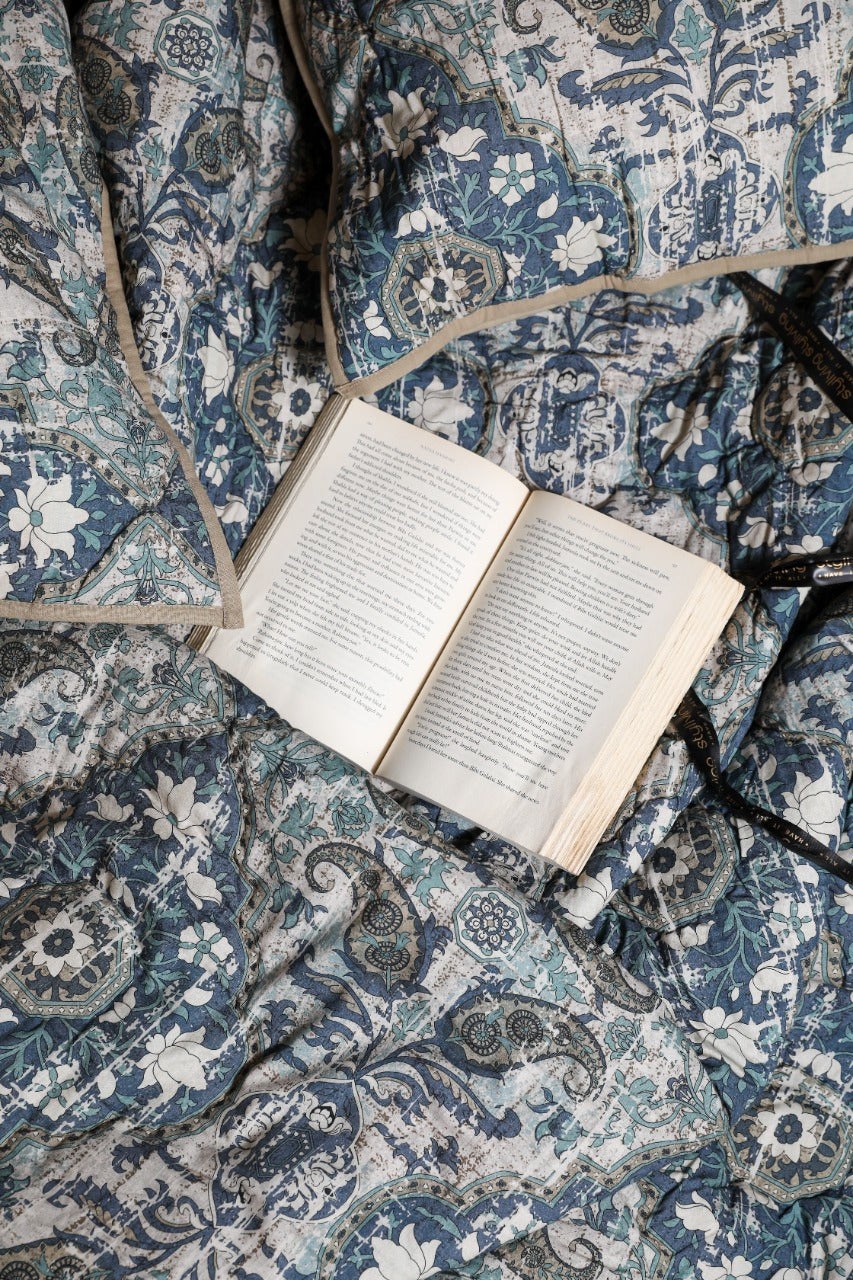 Morocco Blue Quilt – stylivingindia